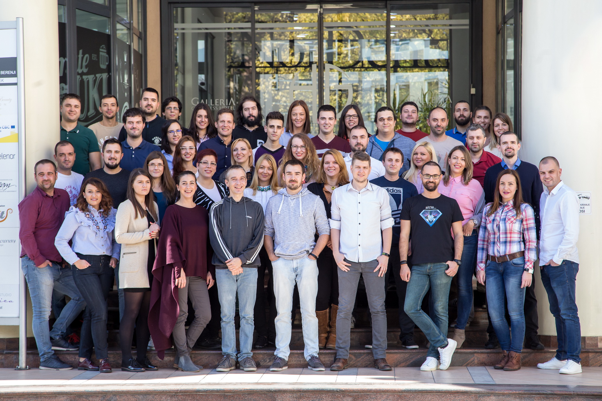 O nama - Poslovi Infostud