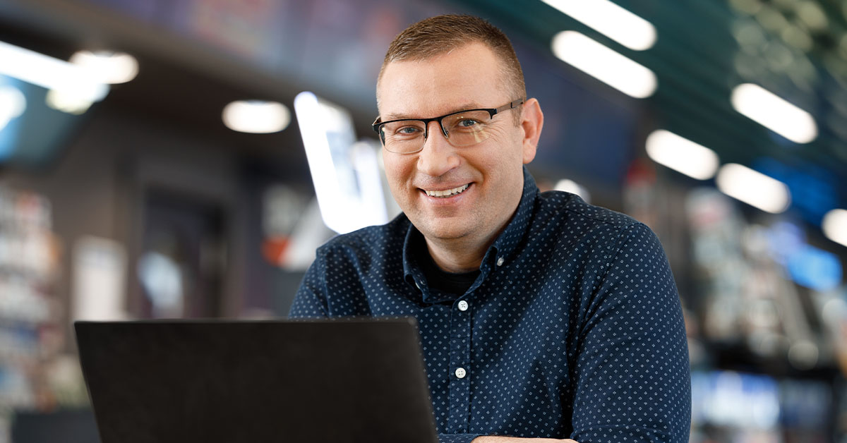 NIS i karijera: Kako je Marjan od kasira-točioca napredovao do menadžera koji vodi 150 ...