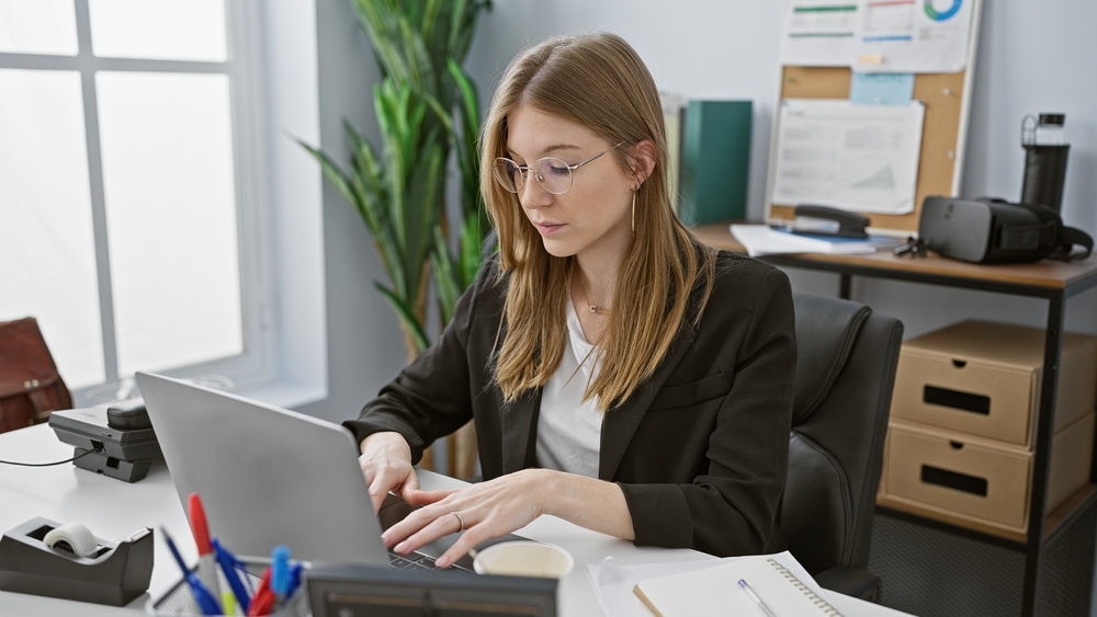 Nedeljni presek oglasa: Poslovi sa platom većom od 80.000 dinara ...